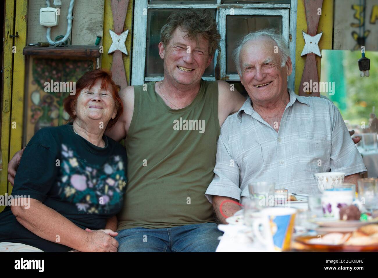 Adult children elderly parents hi-res stock photography and images - Alamy