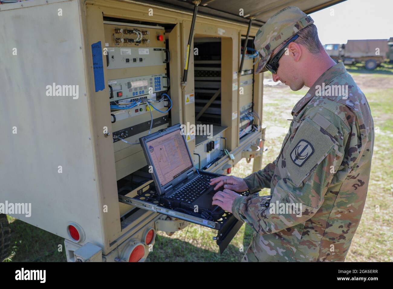 228th theater tactical signal brigade hi-res stock photography and ...
