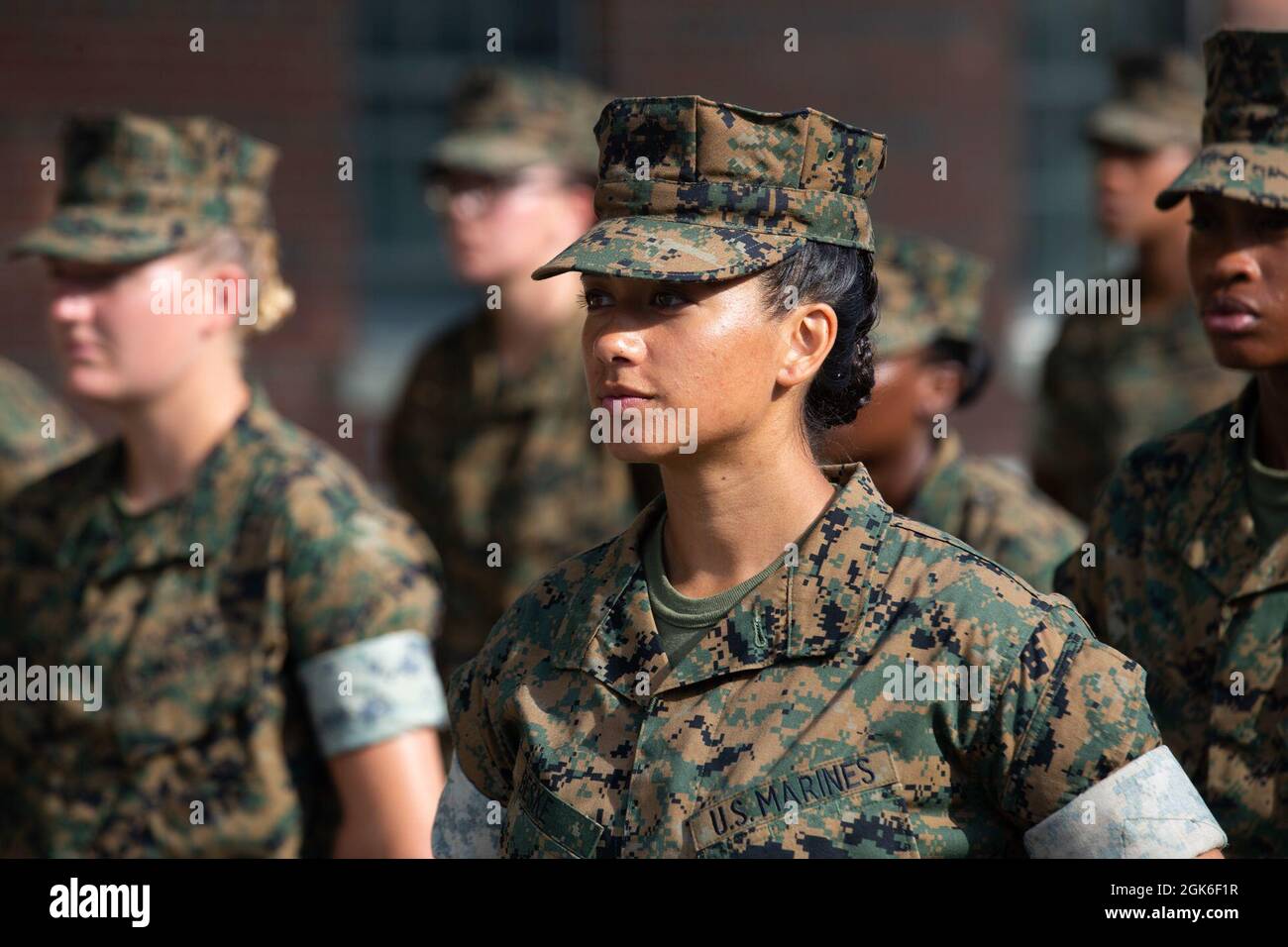 U.S. Marine Corps officer candidates with Lima Company, Platoon Leaders ...