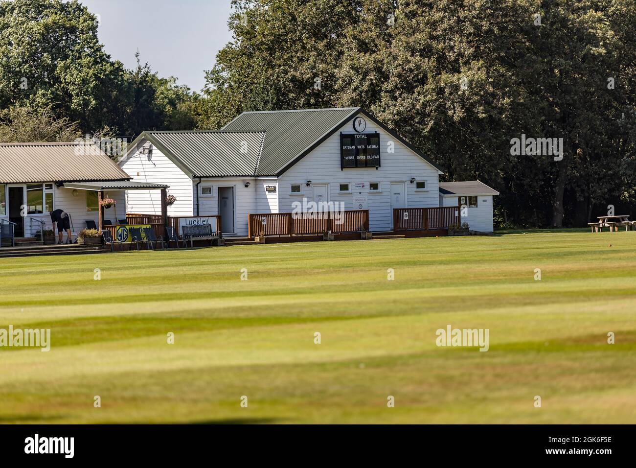 Binfield hi-res stock photography and images - Alamy