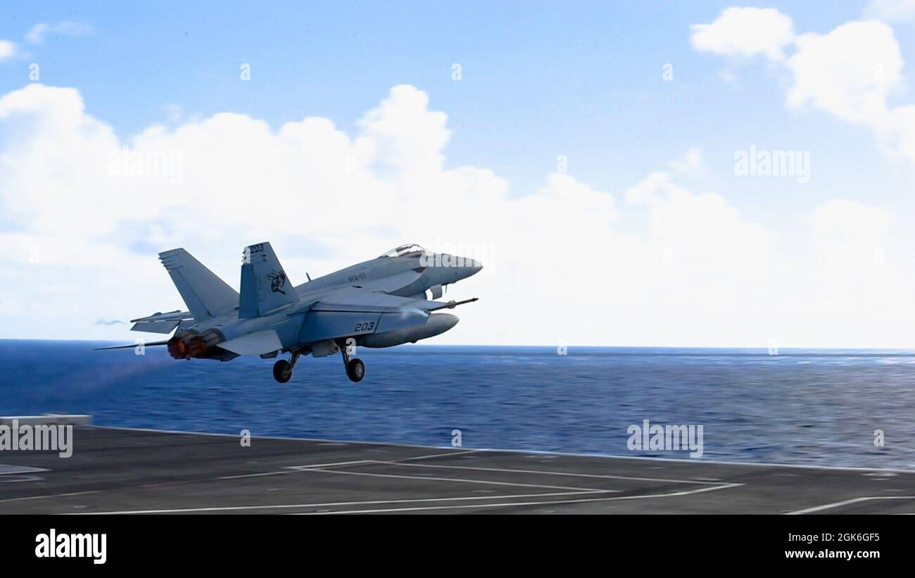 PACIFIC OCEAN (August 15, 2021) An F/A-18E Super Hornet, assigned to ...