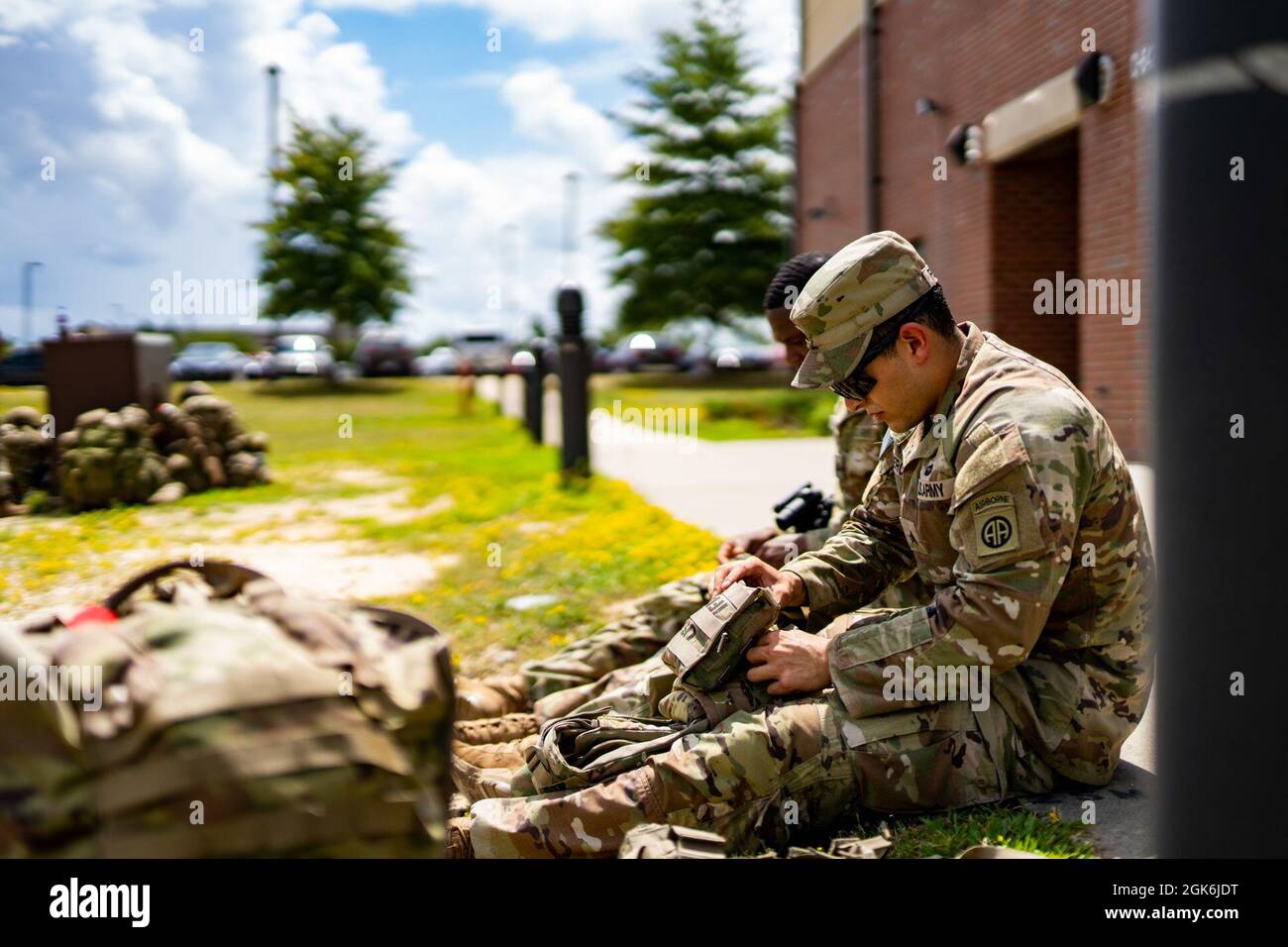 Paratroopers assigned 82nd Airborne Division, currently tasked to the ...