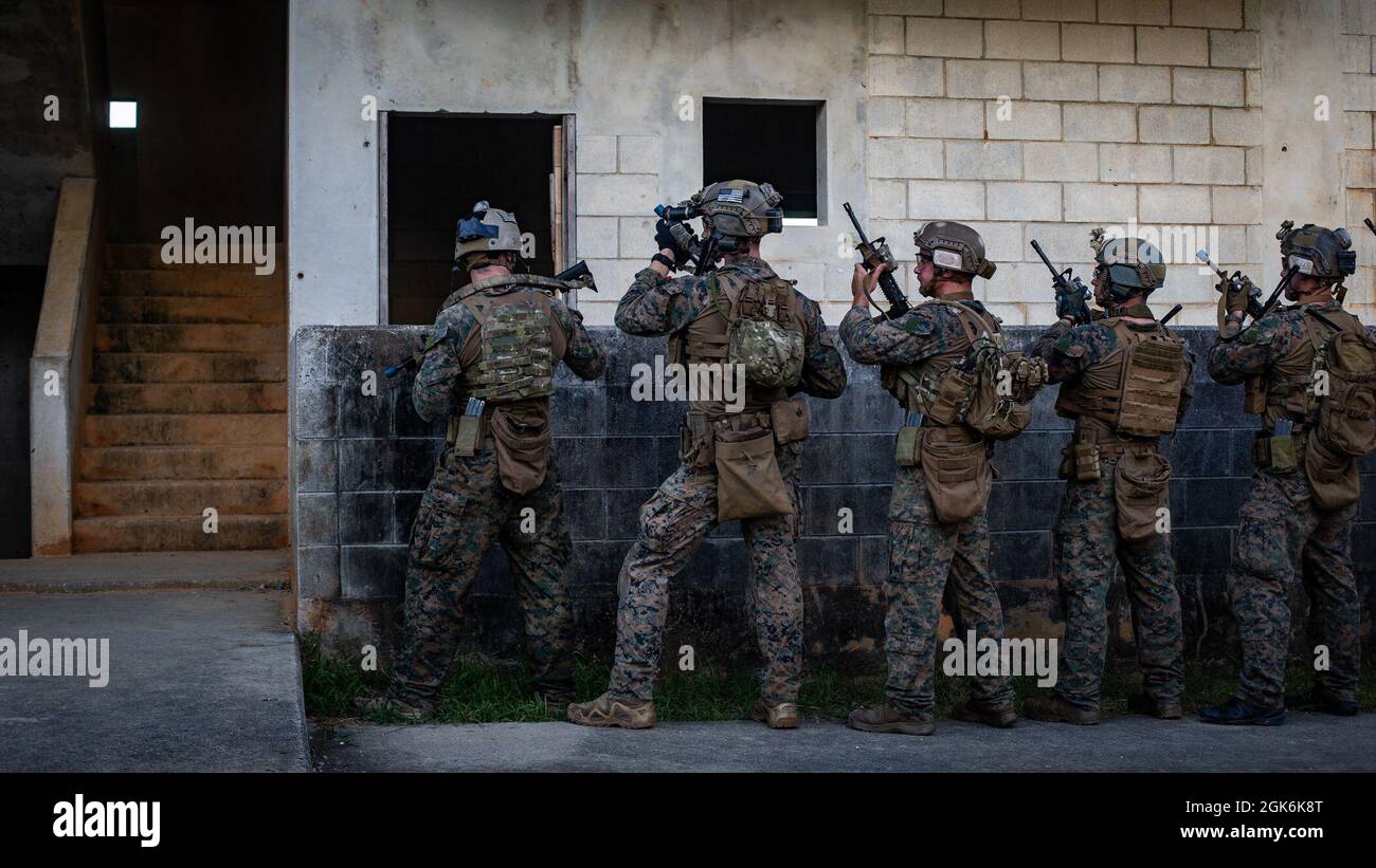 U.S. Marines with Maritime Raid Force (MRF), 31st Marine Expeditionary ...