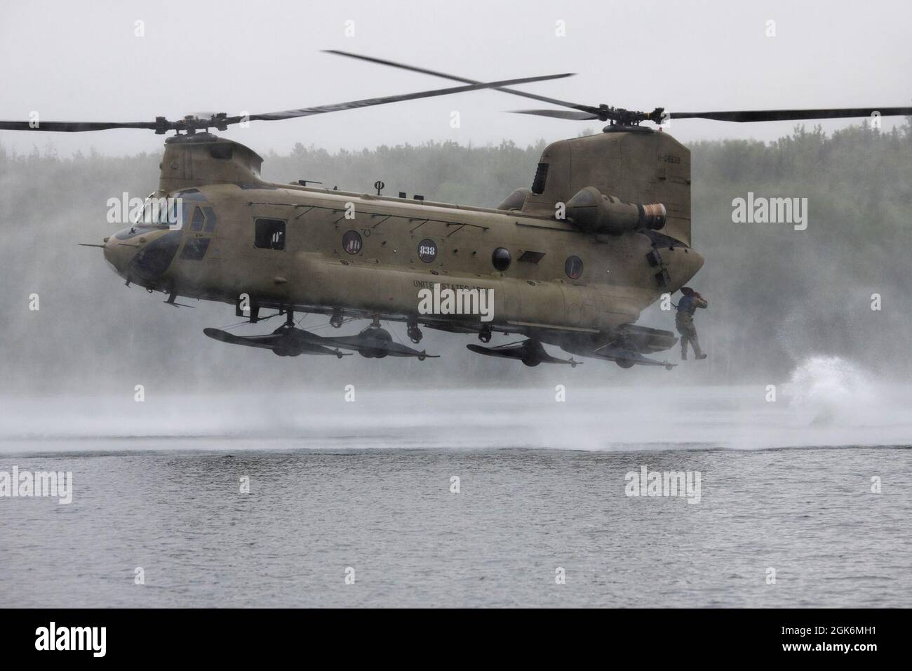 An Army combat engineer from Breacher Company, 6th Brigade Engineer ...
