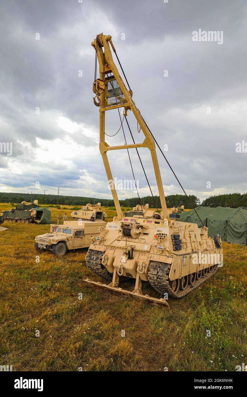 Winching vehicle hi-res stock photography and images - Alamy