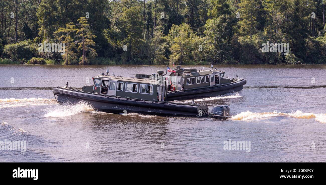 STENNIS SPACE CENTER, Miss. -- NAVSCIATTS instructors and international ...