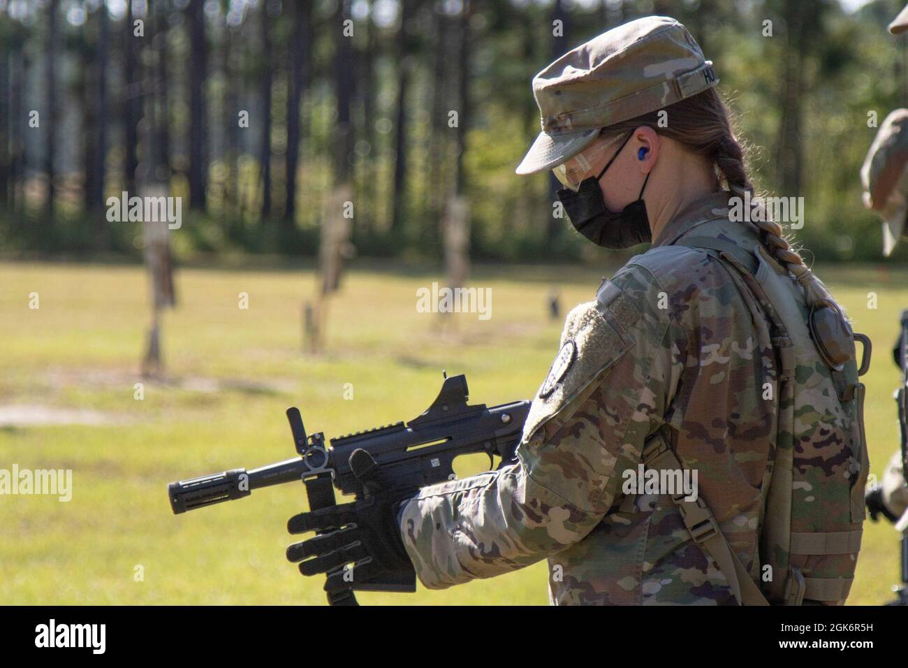 Police shotgun familiarization hi-res stock photography and images - Alamy