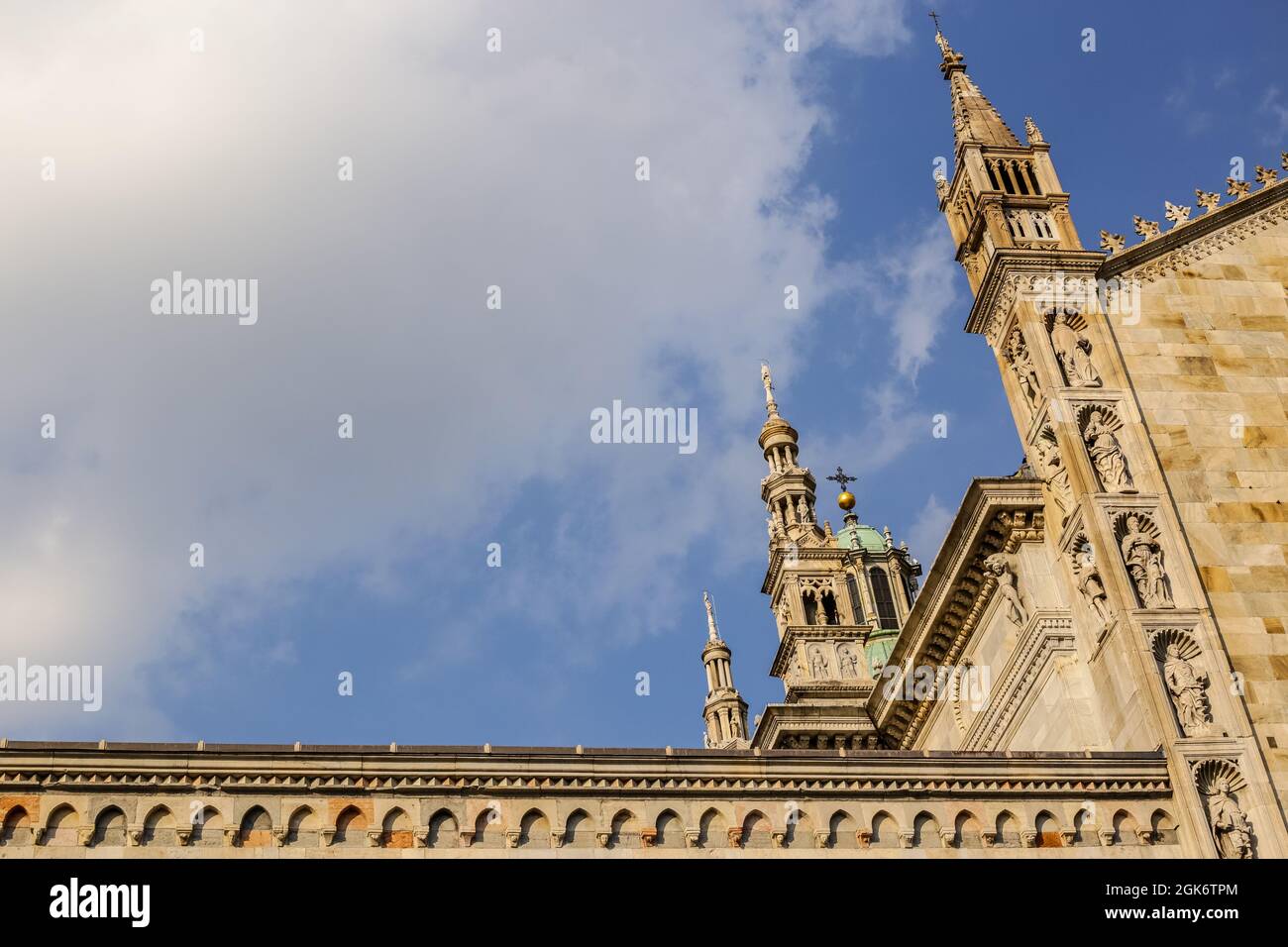 Como cathedral history hi-res stock photography and images - Alamy