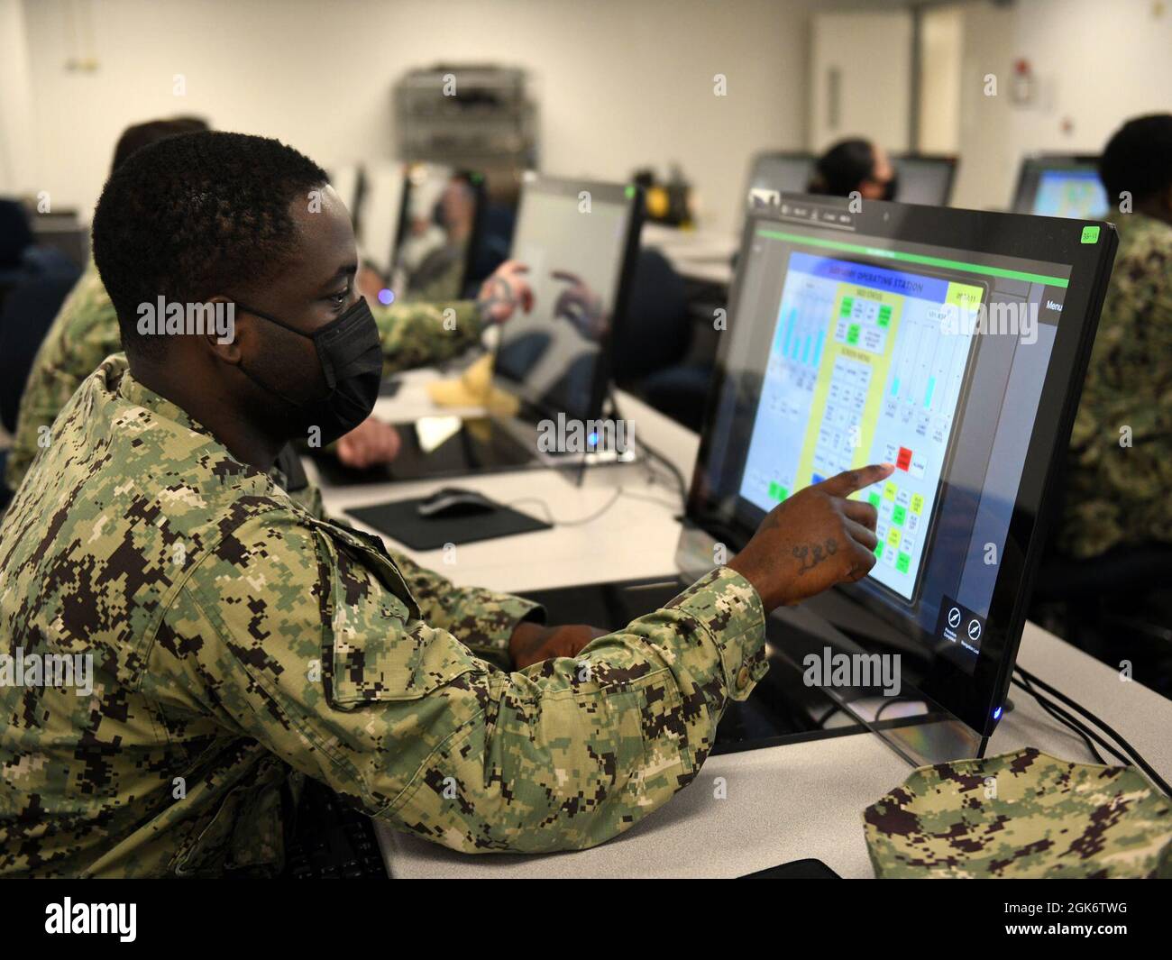 Full authority digital engine control hi-res stock photography and ...