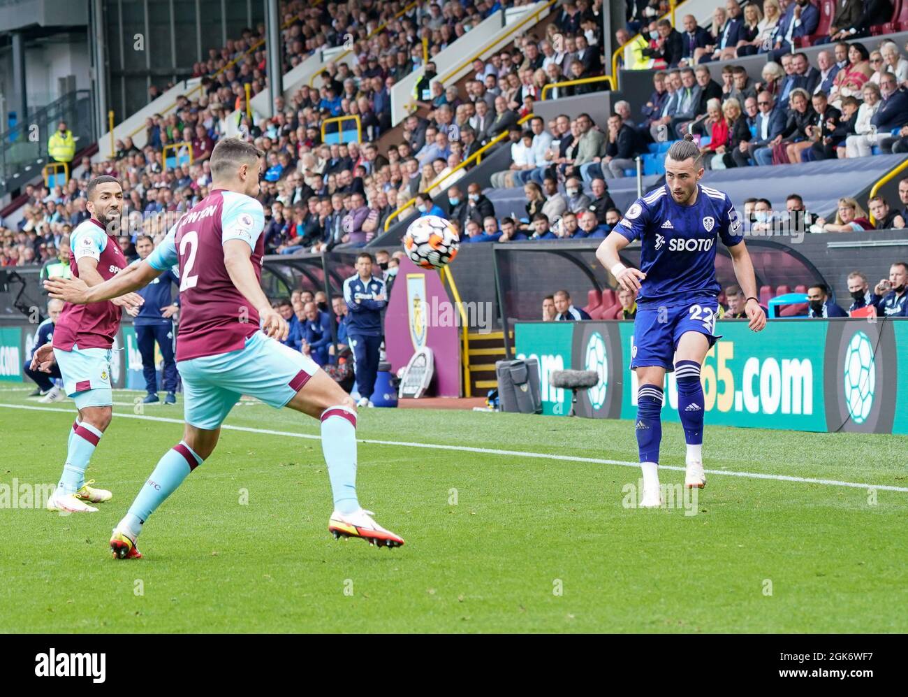 Jack harrison of leeds united hi-res stock photography and images - Alamy