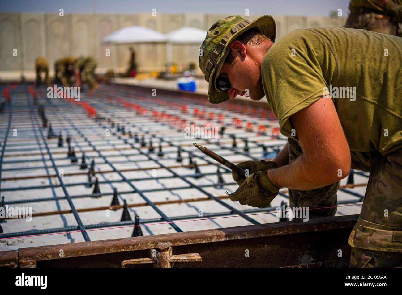 U.S. Air Force Staff Sgt. Matthew Hewitt, 1st Expeditionary Civil ...