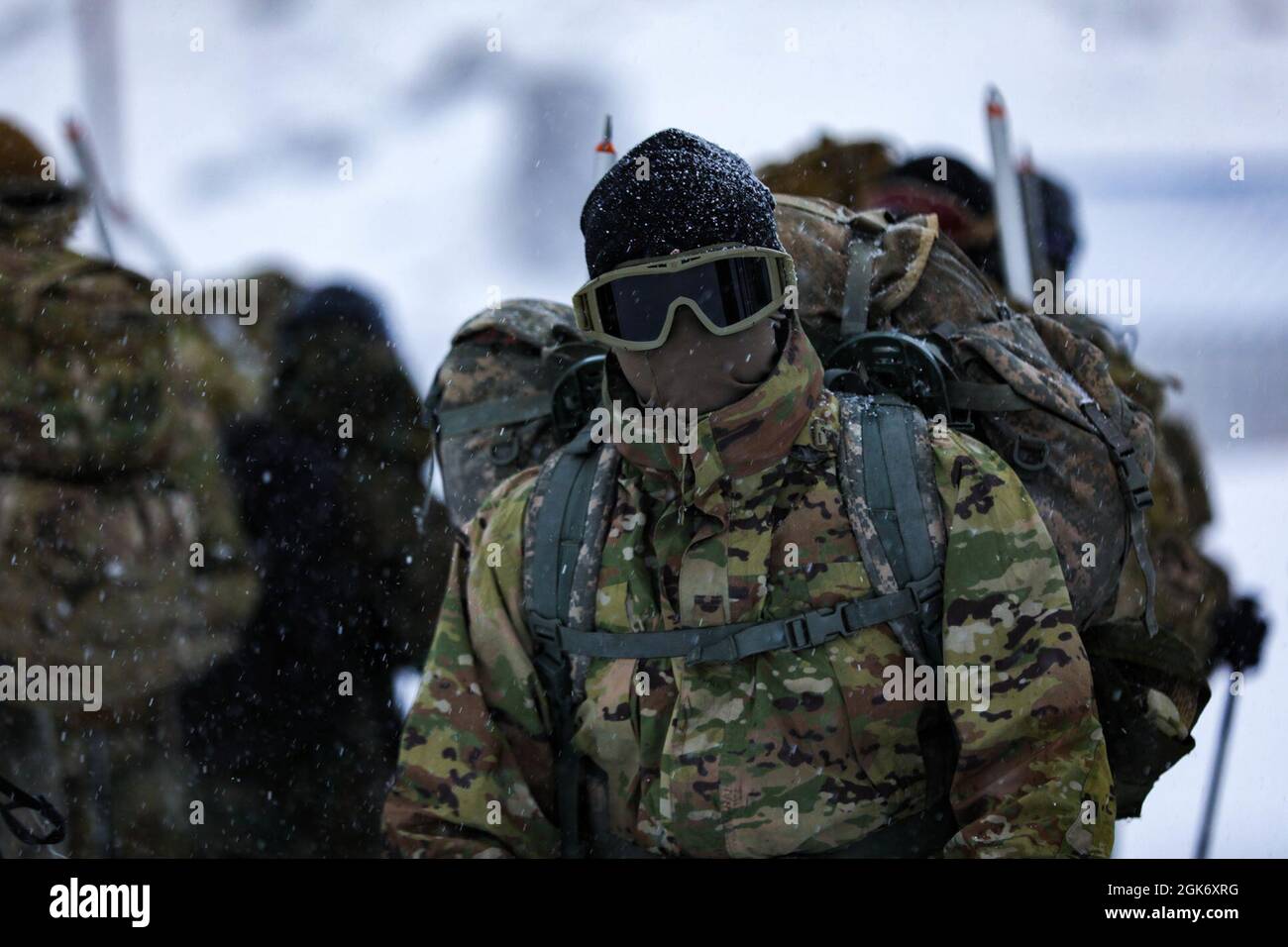 Vanguard formation hi-res stock photography and images - Alamy