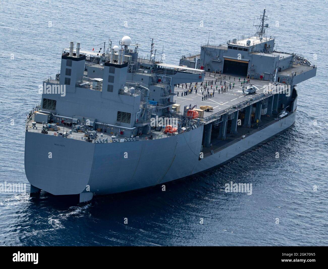 210819-N-WY048-2521 PACIFIC OCEAN (Aug. 19, 2021) – Sailors assigned to ...