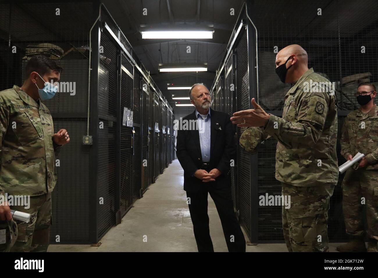 Col. David Norris, 75th Field Artillery Brigade commander, shows Jack ...