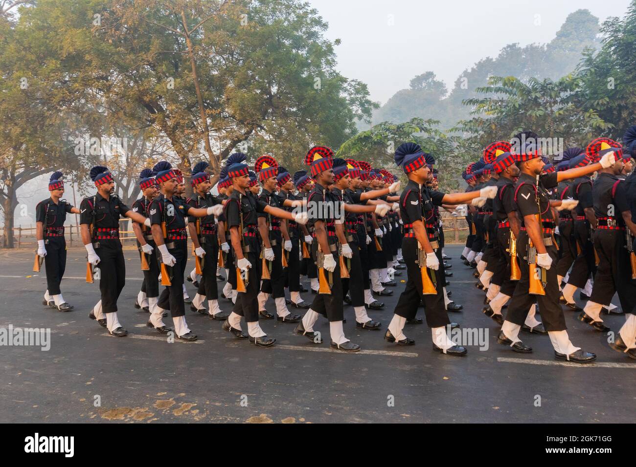 Indian army marching 2018 hi-res stock photography and images - Alamy