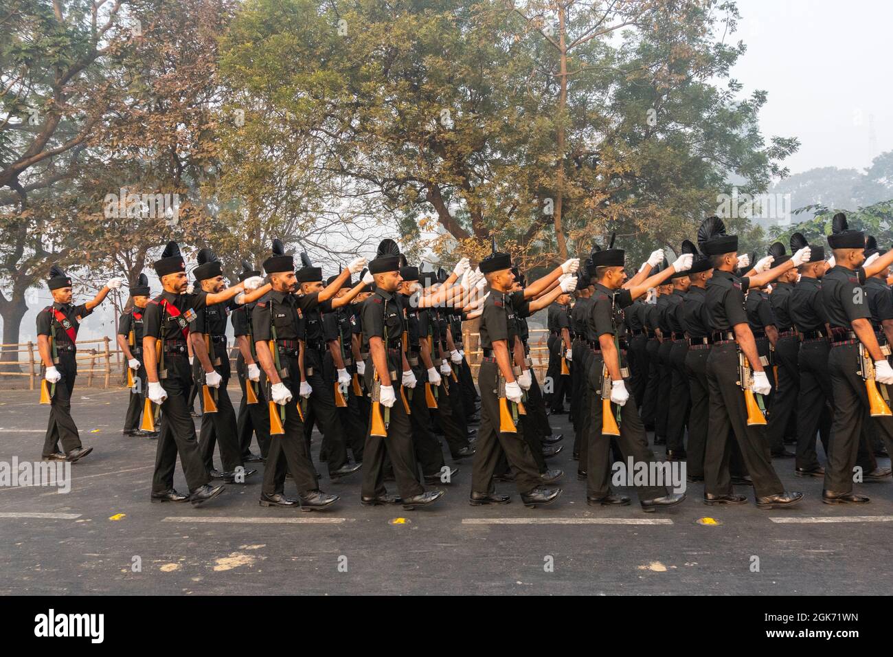 Indian army marching 2018 hi-res stock photography and images - Alamy