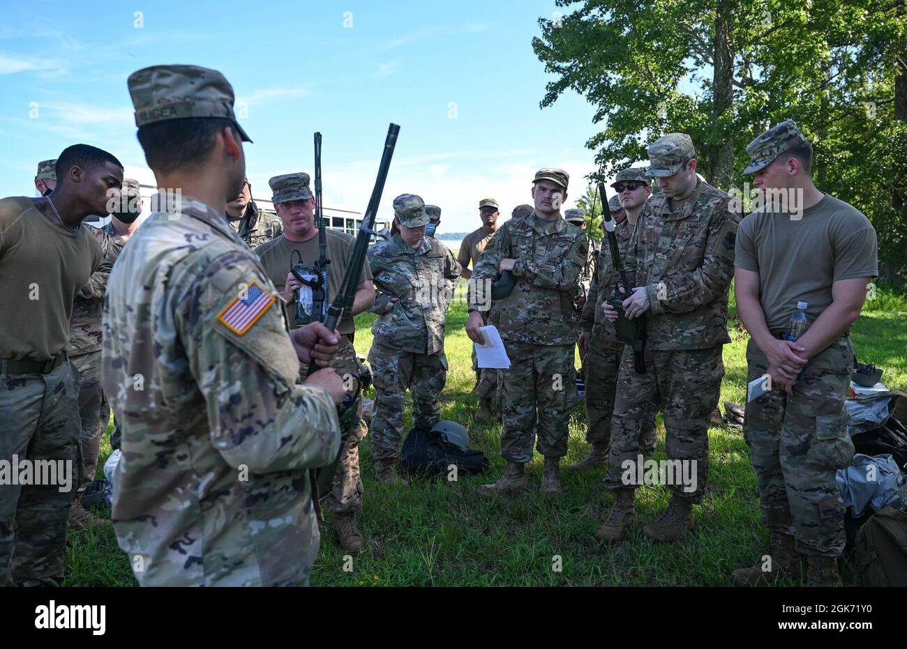 149th seaport operations company hi-res stock photography and images ...