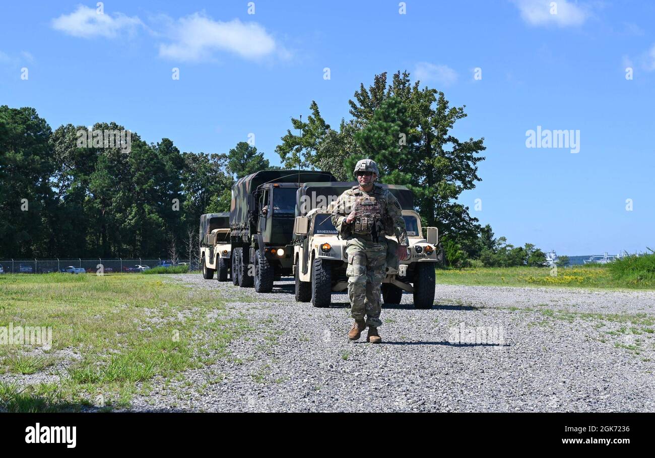 U.S. Army Soldiers assigned to the 149th Seaport Operations Company ...
