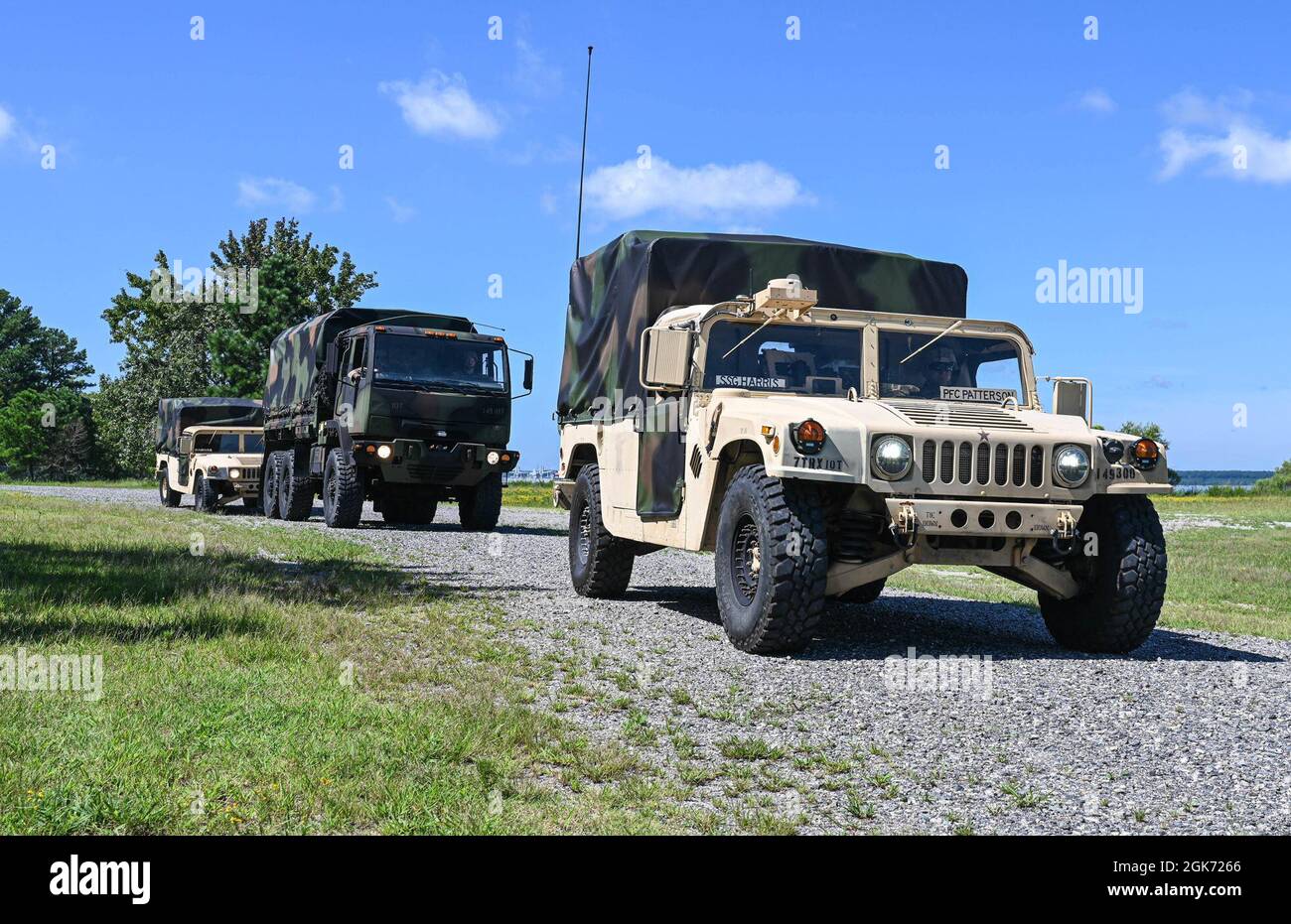 U.S. Army Soldiers assigned to the 149th Seaport Operations Company ...