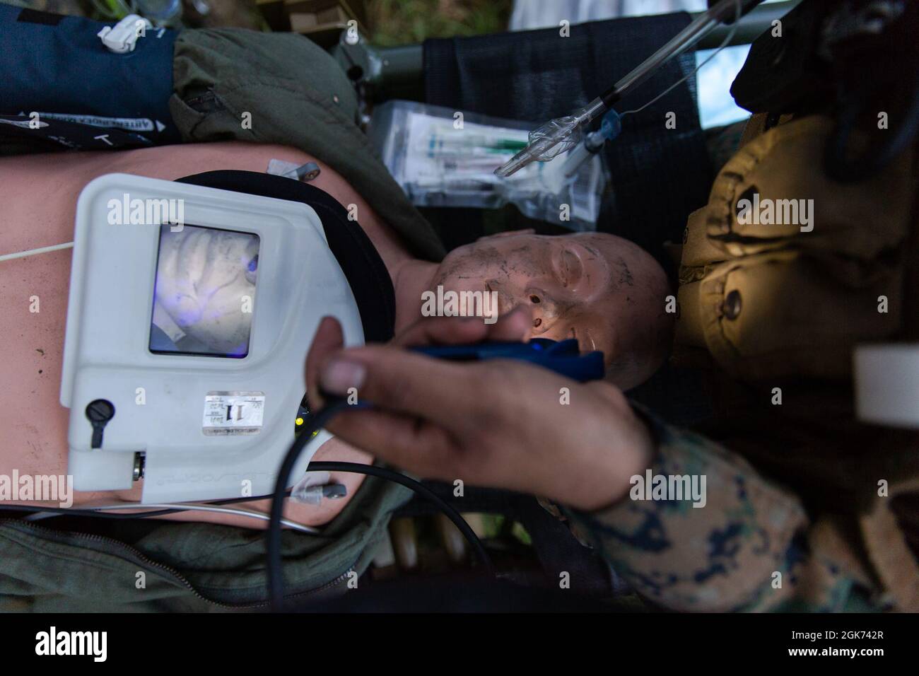 Mobile combat trauma hi-res stock photography and images - Alamy