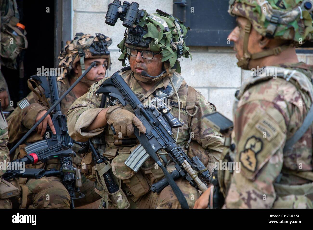 Soldiers assigned to 2nd Battalion, 35th Infantry Regiment, 3rd ...