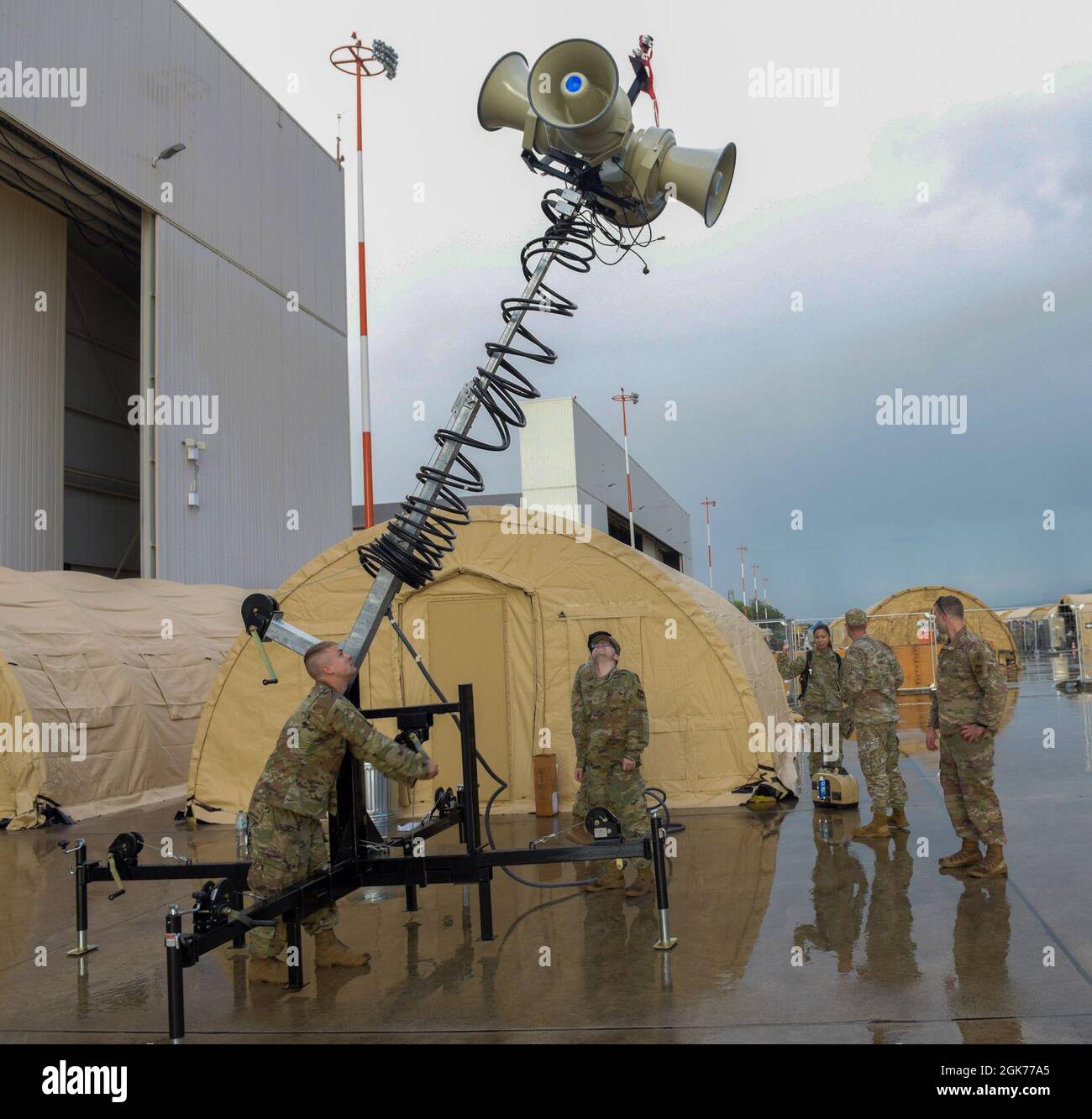 U.S. Air Force Tech Sgt. Mitchell Johnson, 1st Combat Communications ...