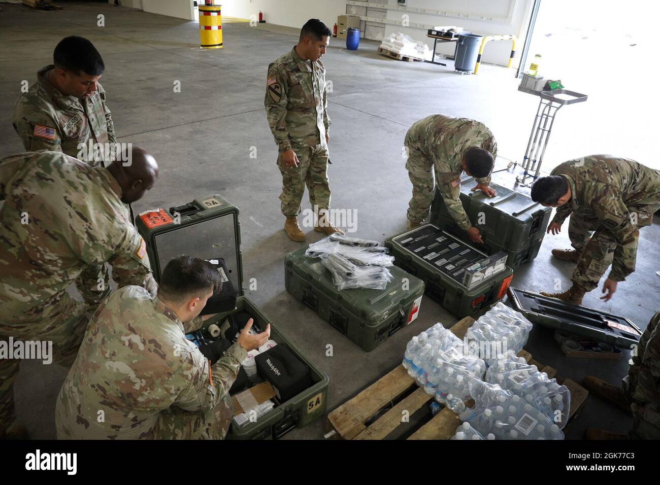 U.S. Army Soldiers from 30th Medical Brigade, 21st Theater Sustainment ...