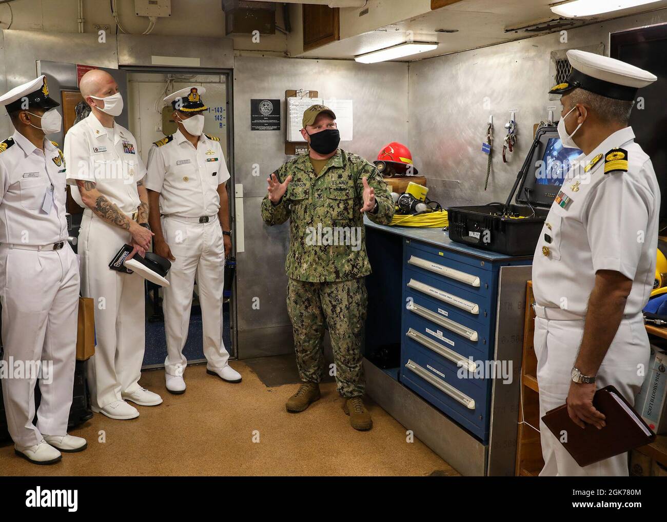 POLARIS POINT, Guam (August 23, 2021) Navy Diver 1st Class John ...