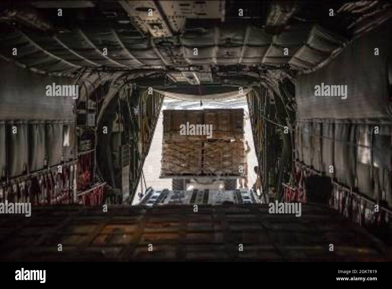 U.S. Marines assigned to the Special Purpose Marine Air-Ground Task ...