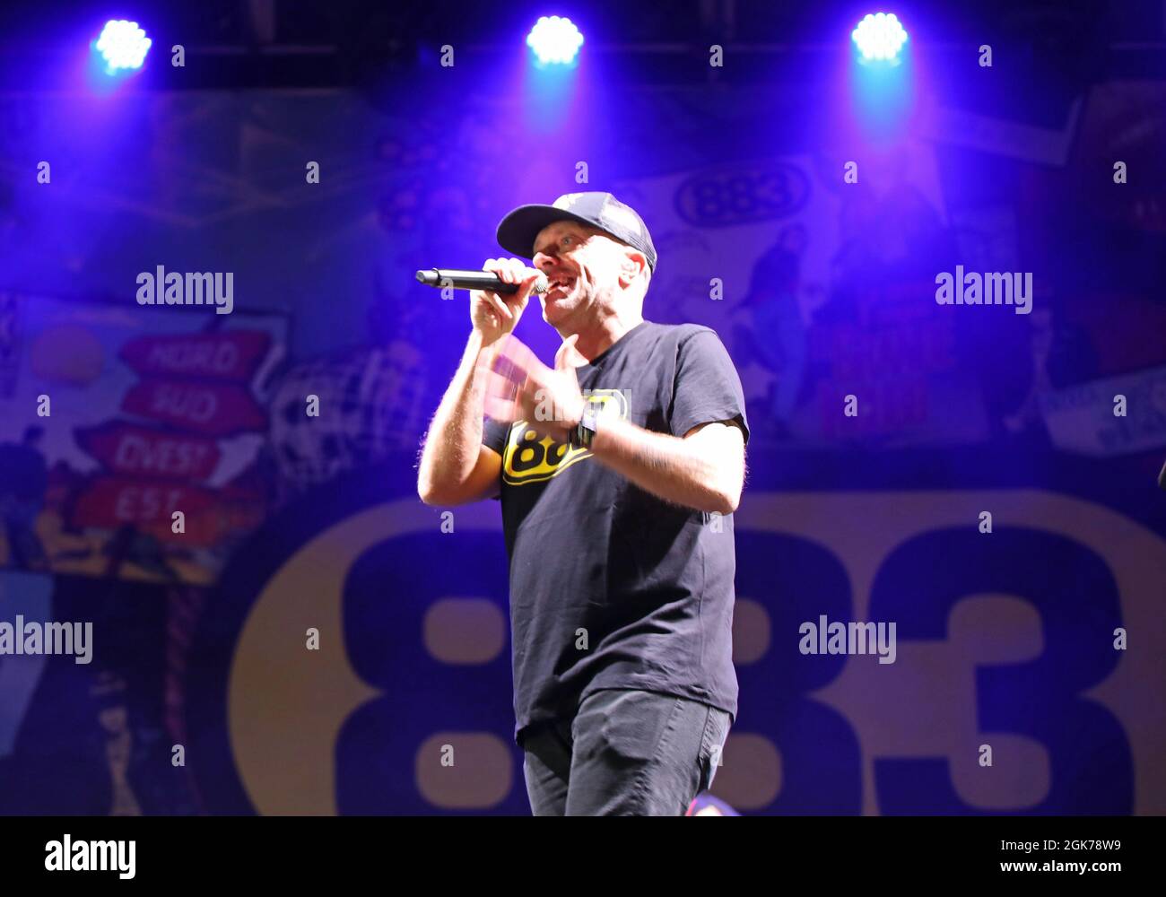 Max pezzali hi-res stock photography and images - Alamy