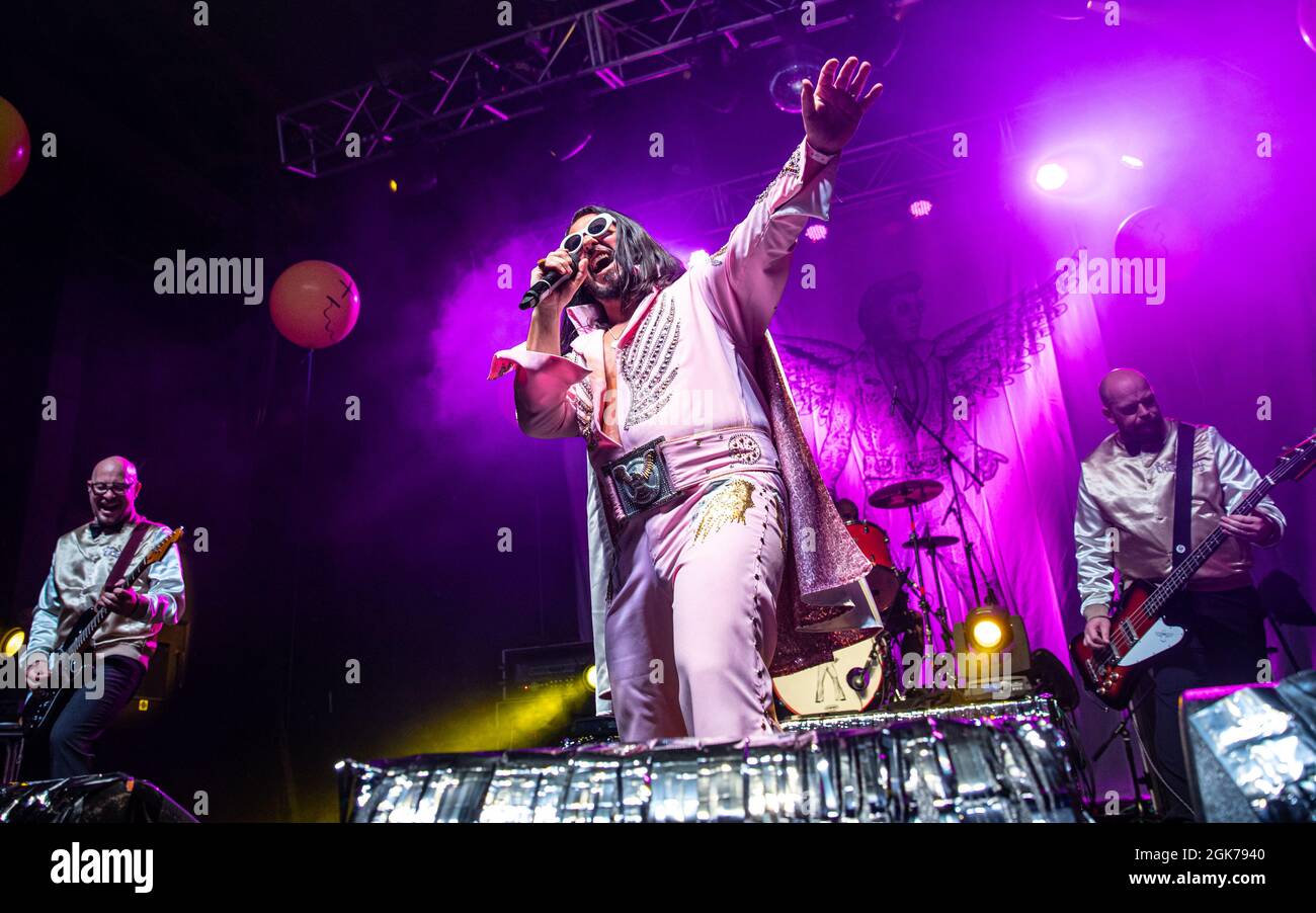 Elvana at the O2 Academy in Bournemouth, 11 Sept 2021. Photo: Charlie ...