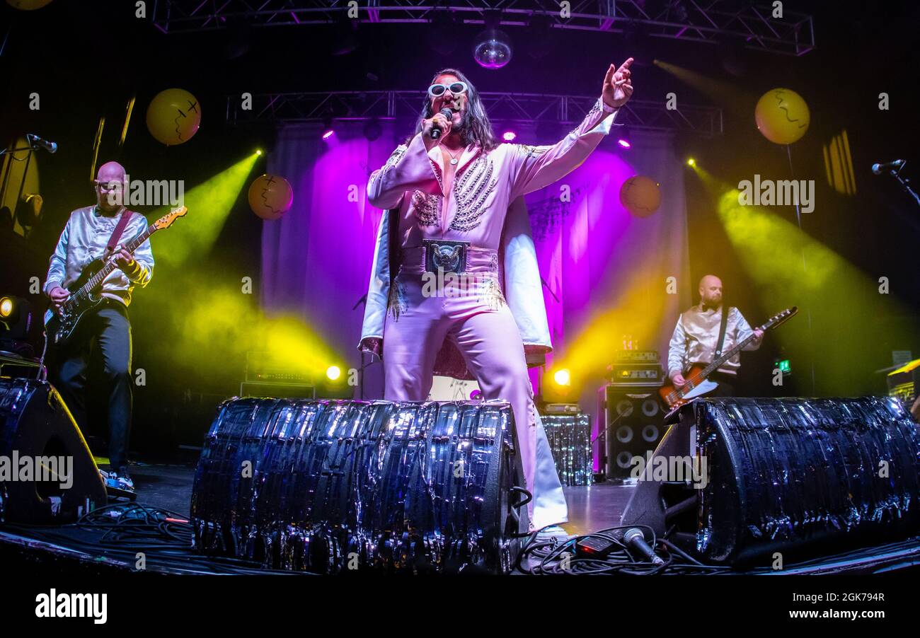 Elvana at the O2 Academy in Bournemouth, 11 Sept 2021. Photo: Charlie ...