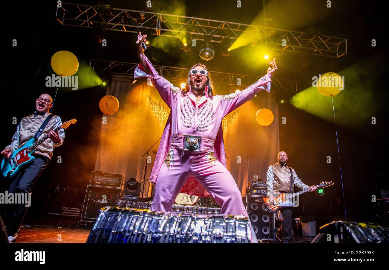 Elvana band hi-res stock photography and images - Alamy