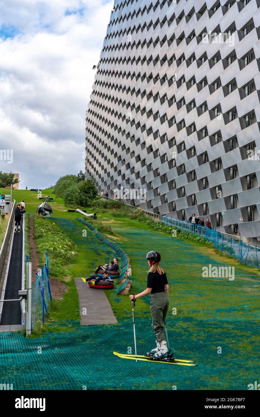 CopenHill, waste incineration plant and artificial ski slope, skiing ...