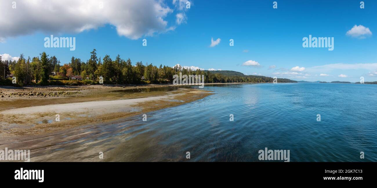 Scenic Shore on Pacific Ocean West Coast Stock Photo - Alamy
