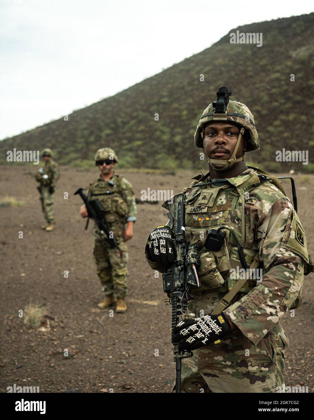 U.S. Army Soldiers with Task Force Iron Gray, Combined Joint Task Force ...