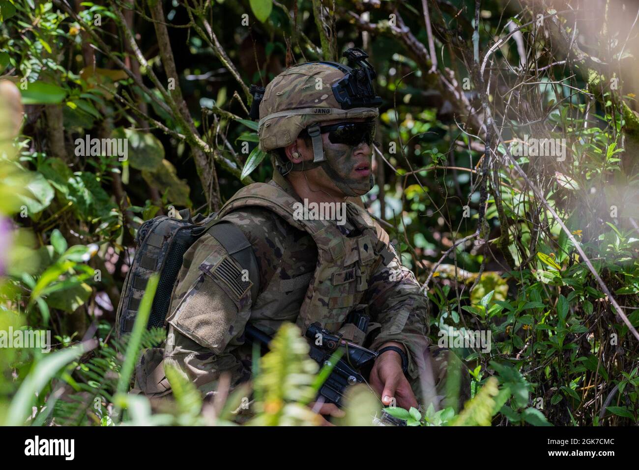 Soldiers assigned to 2nd Battalion, 35th Infantry Regiment, 3rd ...