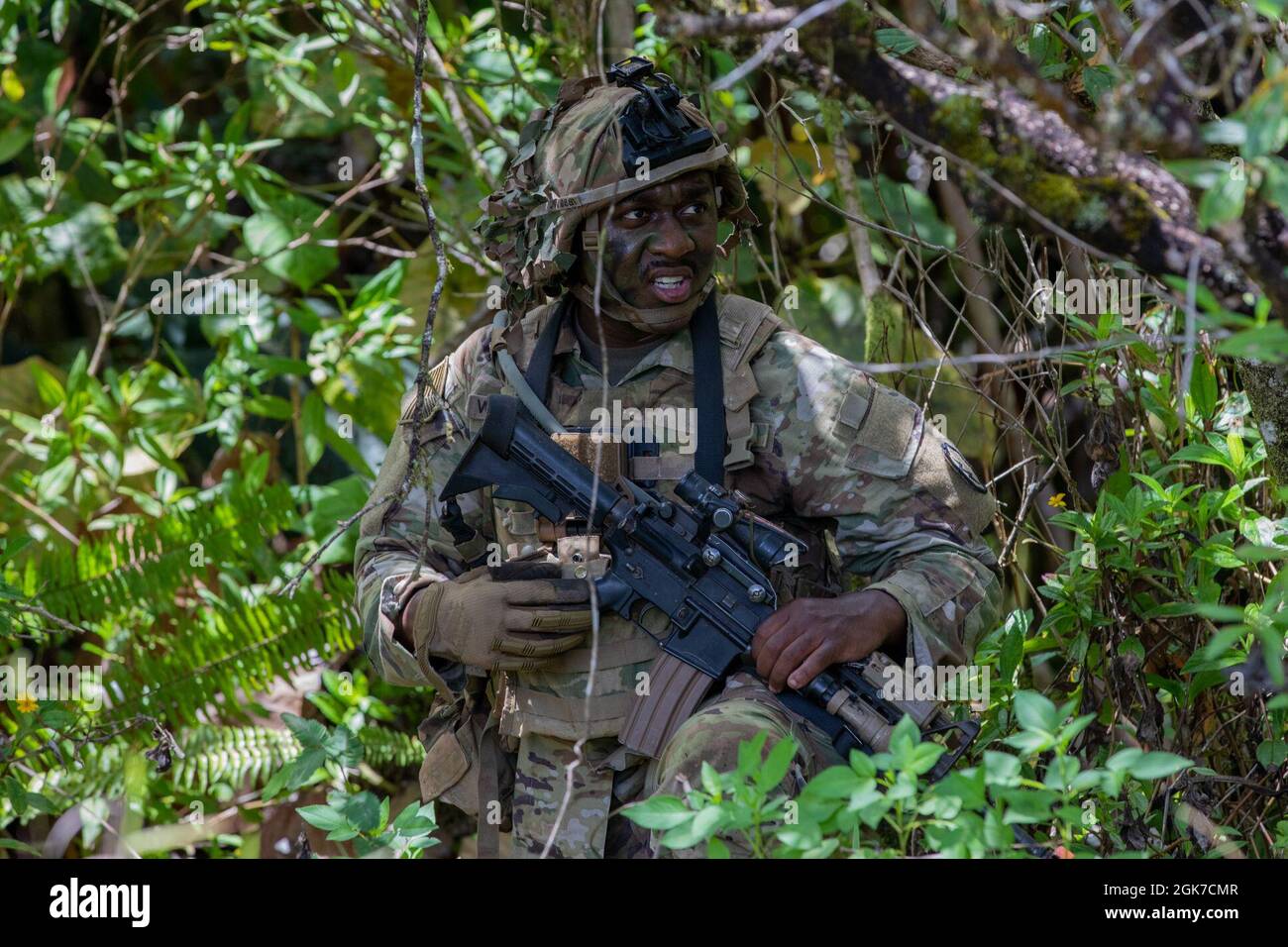 Soldiers assigned to 2nd Battalion, 35th Infantry Regiment, 3rd ...