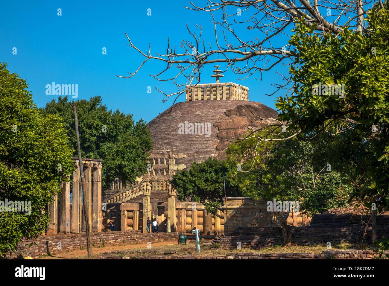 Sanchi Stupa is a Buddhist complex, famous for its Great Stupa, on a ...