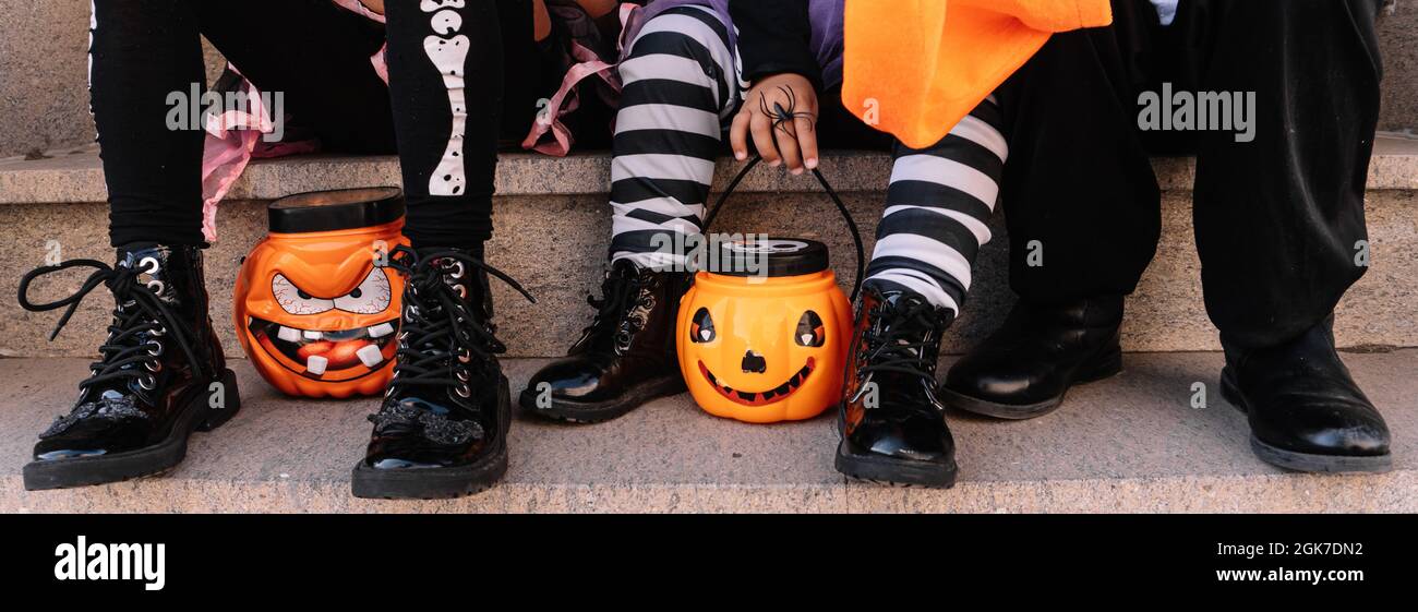 Girl feet halloween hi-res stock photography and images - Alamy