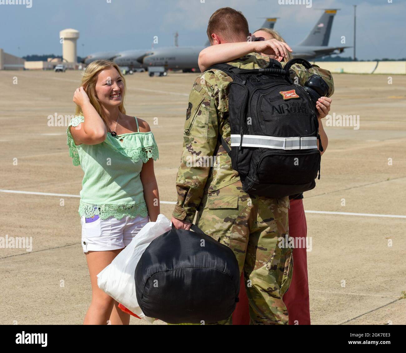 Pennsylvania Air National Guardsmen are greeted by family and friends ...