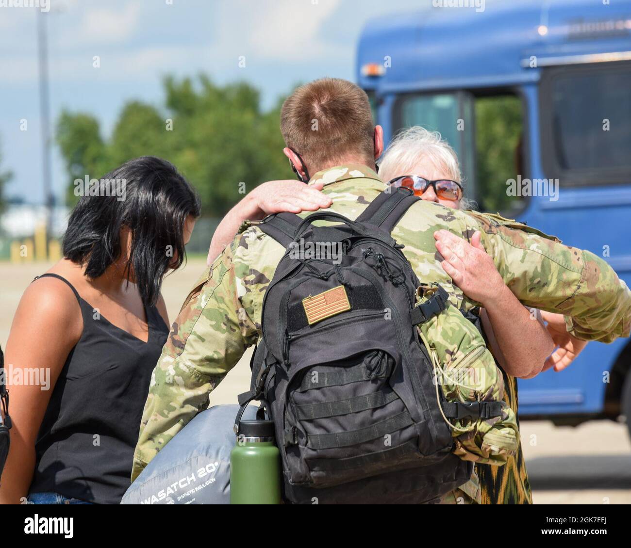 Pennsylvania Air National Guardsmen are greeted by family and friends ...