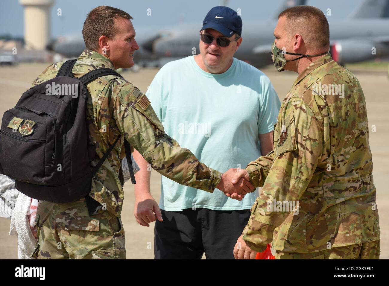 Pennsylvania Air National Guardsmen are greeted by family and friends ...