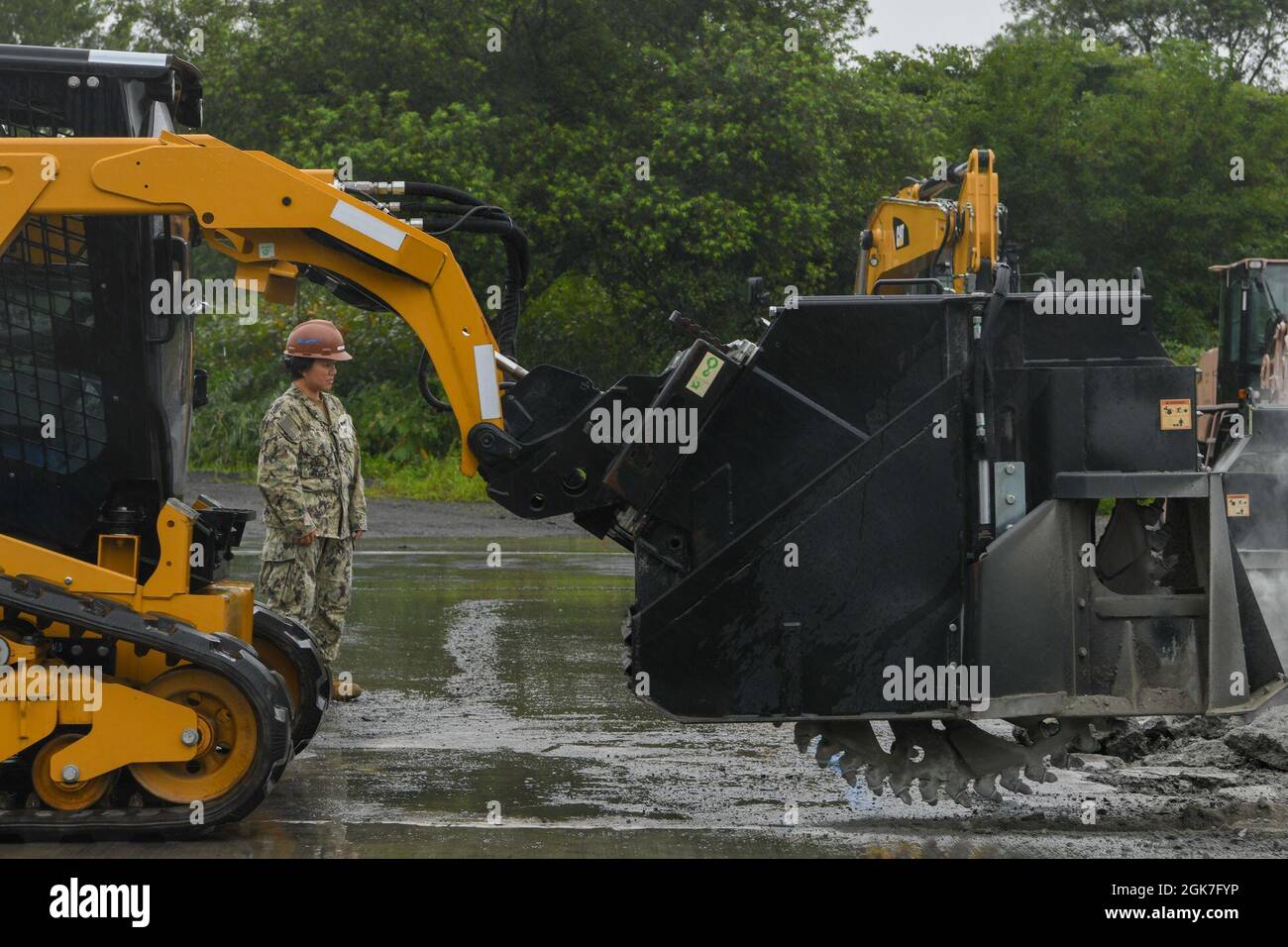 MISAWA, Japan (Aug. 25, 2021) – Engineering Aide 1st Class AnChi Lo ...