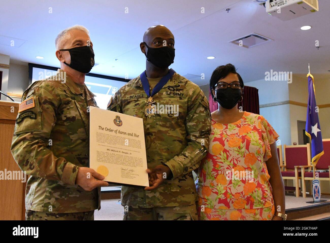 Maj. Gen. Milford H. Beagle Jr., 10th Mountain Division (LI) and Fort ...