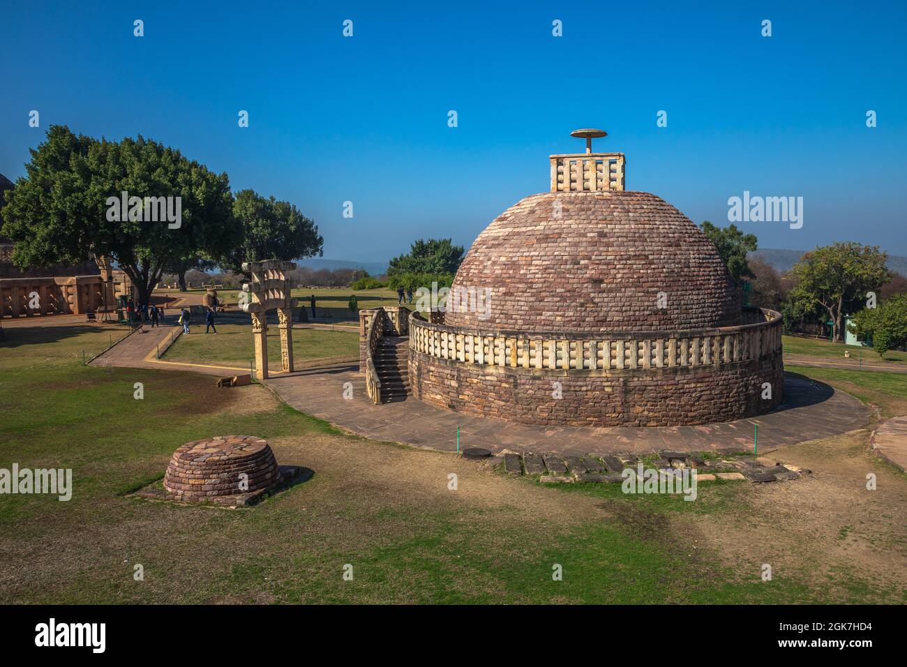 Sanchi sculpture hi-res stock photography and images - Alamy