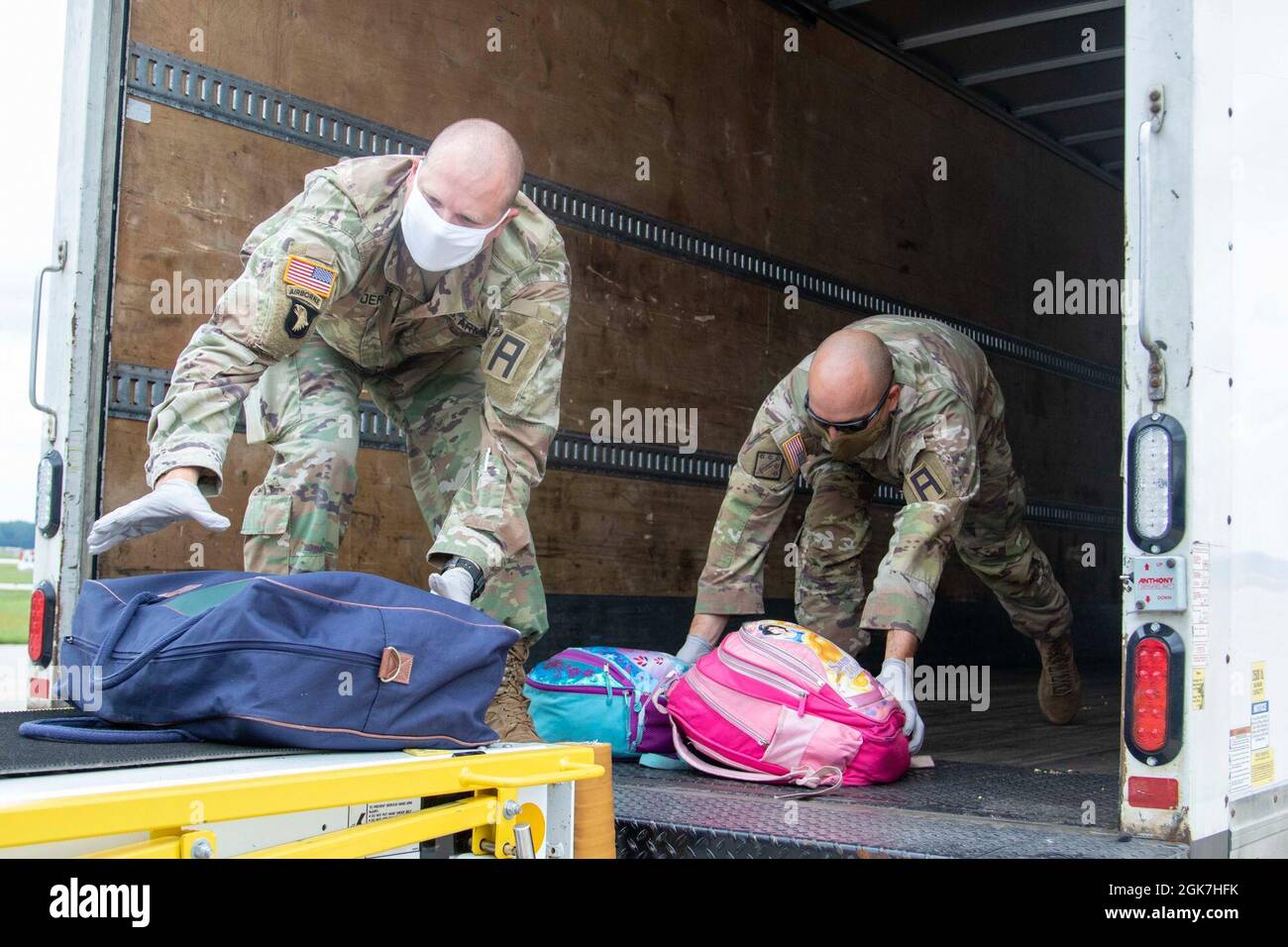 U s air force sgt jesse hi-res stock photography and images - Alamy