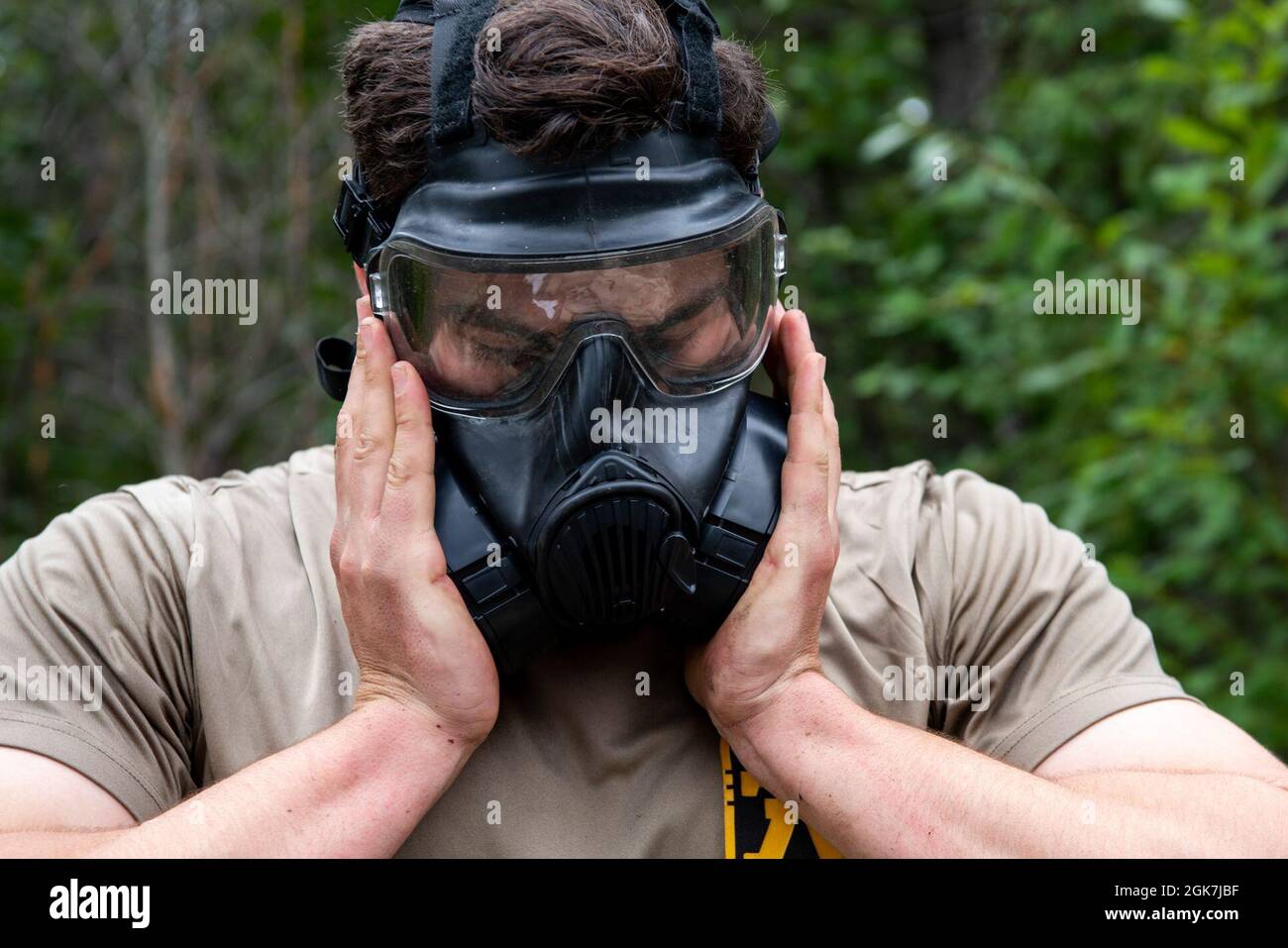 A U.S. Army Soldier assigned to the 3rd Battalion, 509th Parachute ...