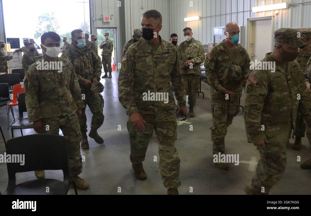 Army vice chief hi-res stock photography and images - Alamy