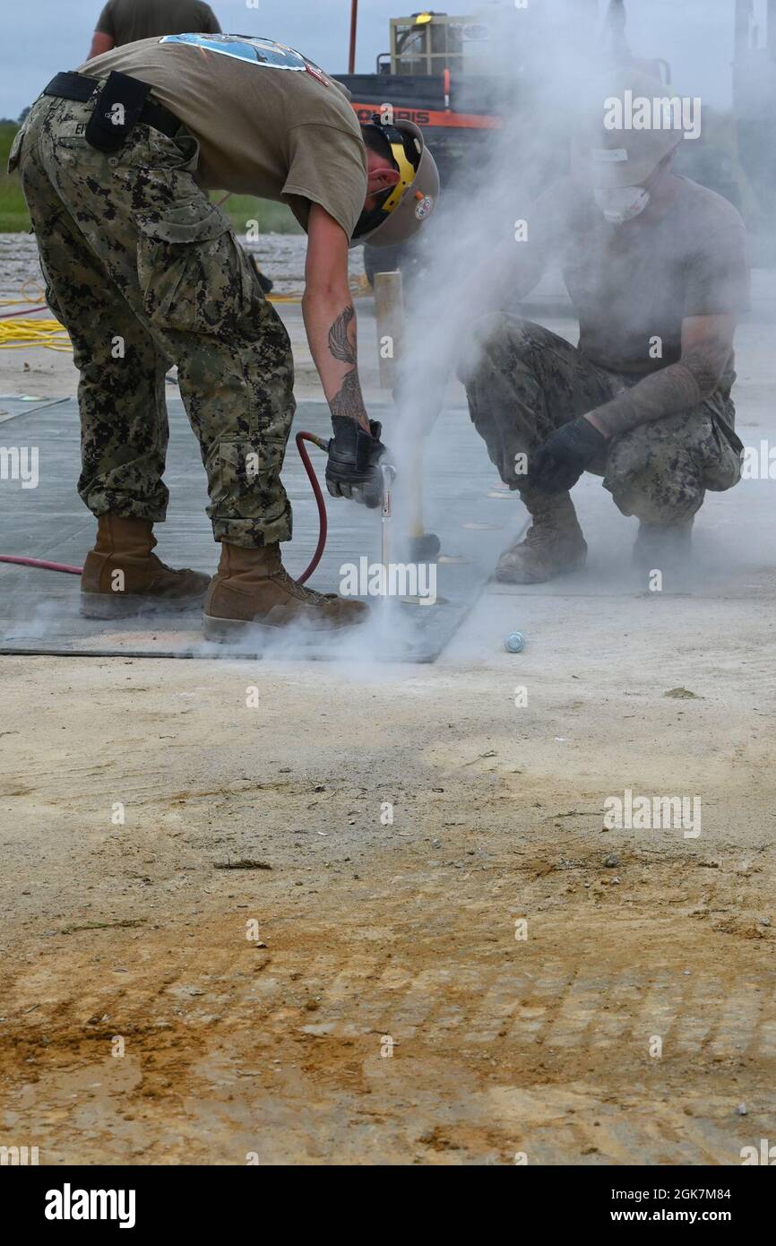 U.S. Air Force civil engineers from the pavements and construction ...